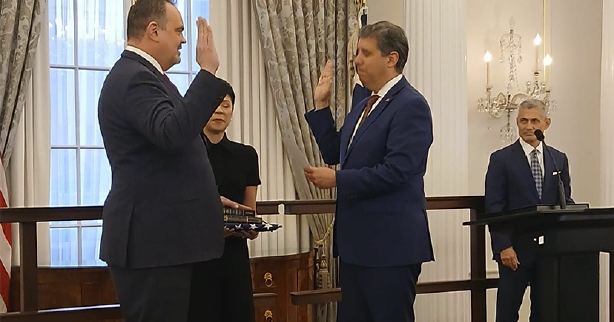 রাষ্ট্রদূত হিসেবে শপথ নিলেন ব্রেন্ট ক্রিস্টেনসেন, উপস্থিত ছিলেন খলিলুর ...